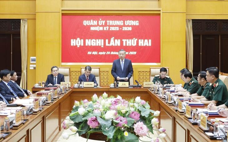 Thường trực Ban Bí thư Trần Cẩm Tú dự Hội nghị Quân ủy Trung ương nhiệm ...