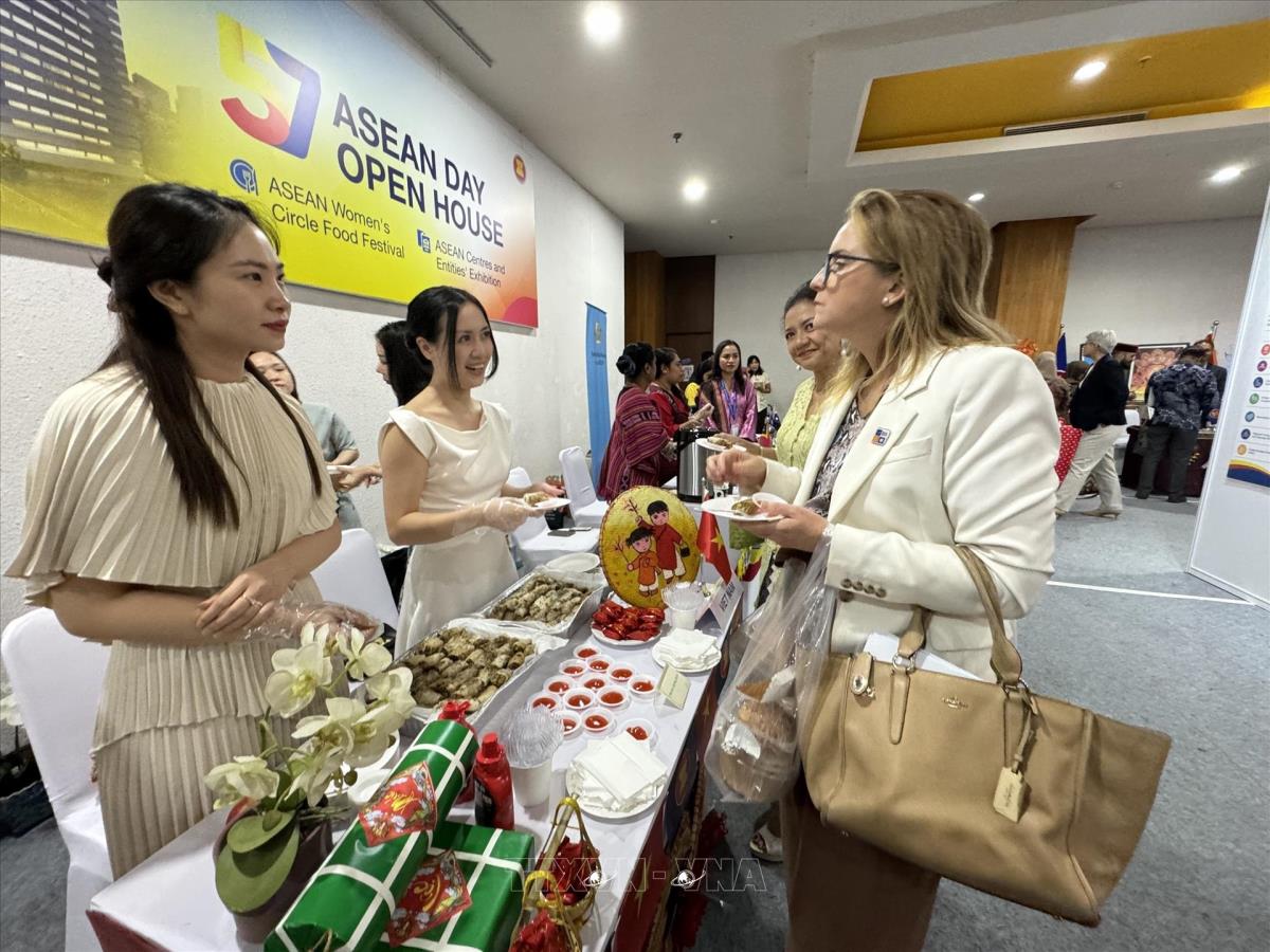 Kỷ niệm 57 năm ngày thành lập ASEAN