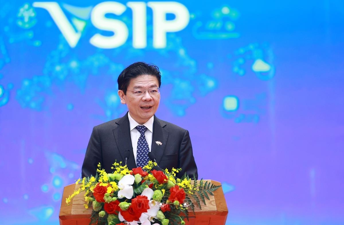 Hai Thủ tướng Việt Nam và Singapore dự Lễ khởi công Khu công nghiệp ...